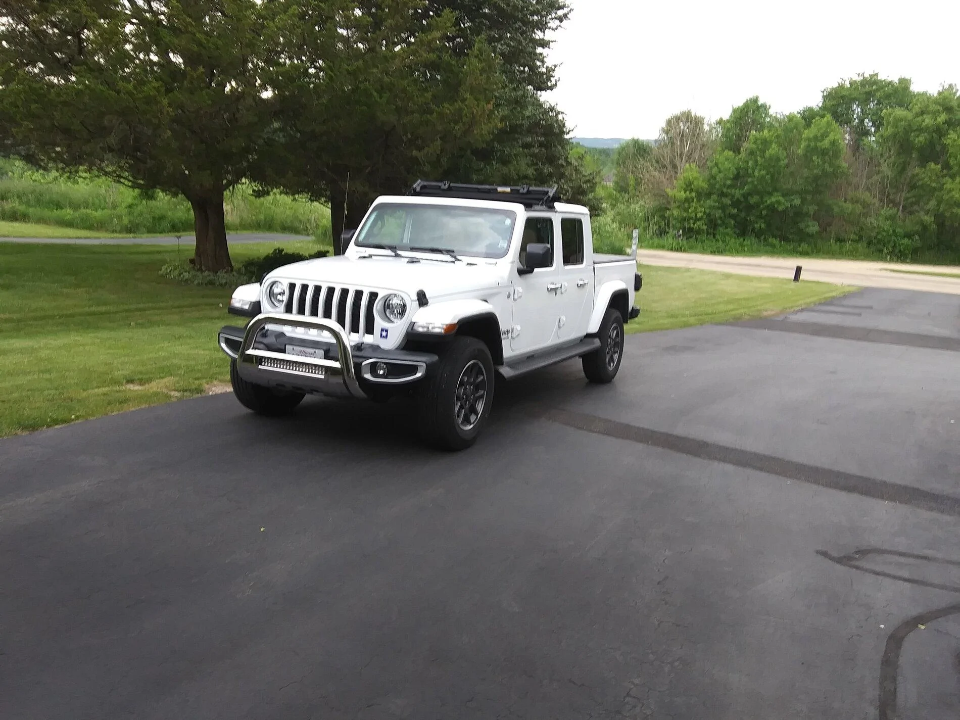 Daily driver in the country dodging deer | Jeep Gladiator (JT) News ...