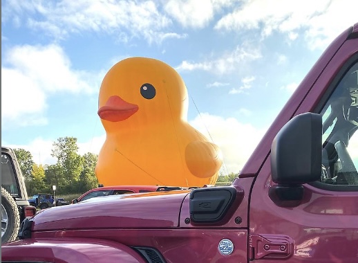 Jeep Featuring World’s Largest Duck and Giving Out Free Rubber Ducks at ...