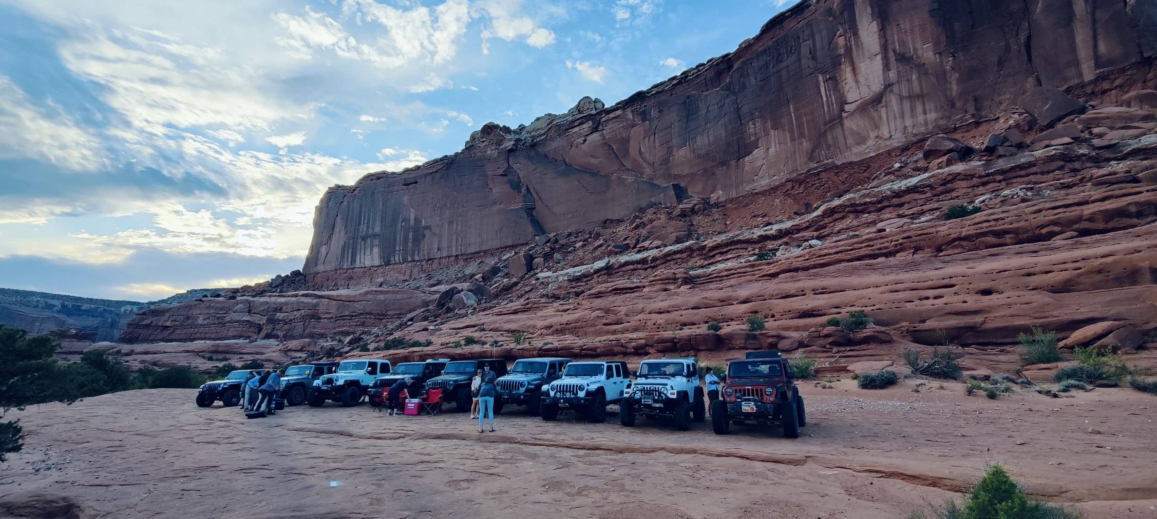 Red Rock 4-Wheelers Trail of the Month July 2024 — The Moonlight Run ...