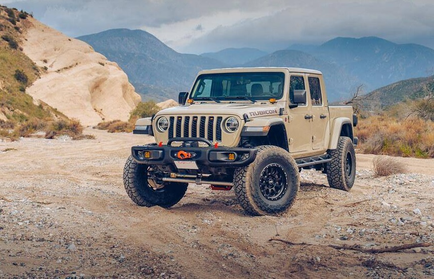 RockTrix Wheels - RT111 17x9 | ET -12 on Gladiator | Jeep Gladiator (JT ...