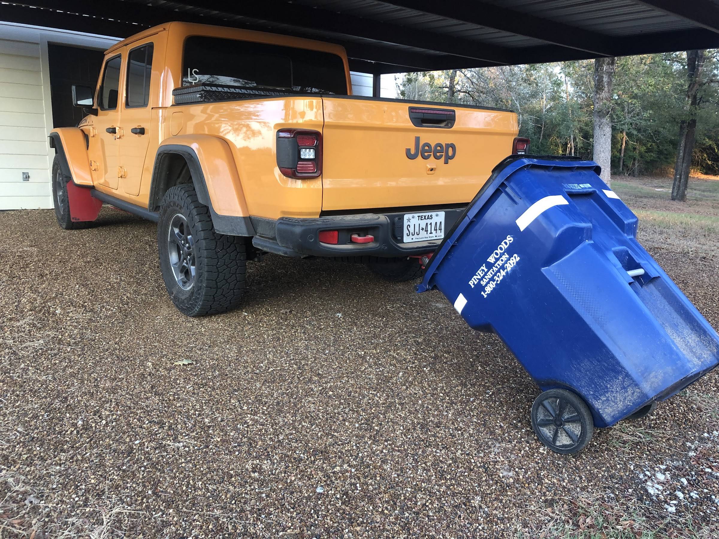Garbage Commander: the Garbage Can Hauling Device Review | Jeep ...