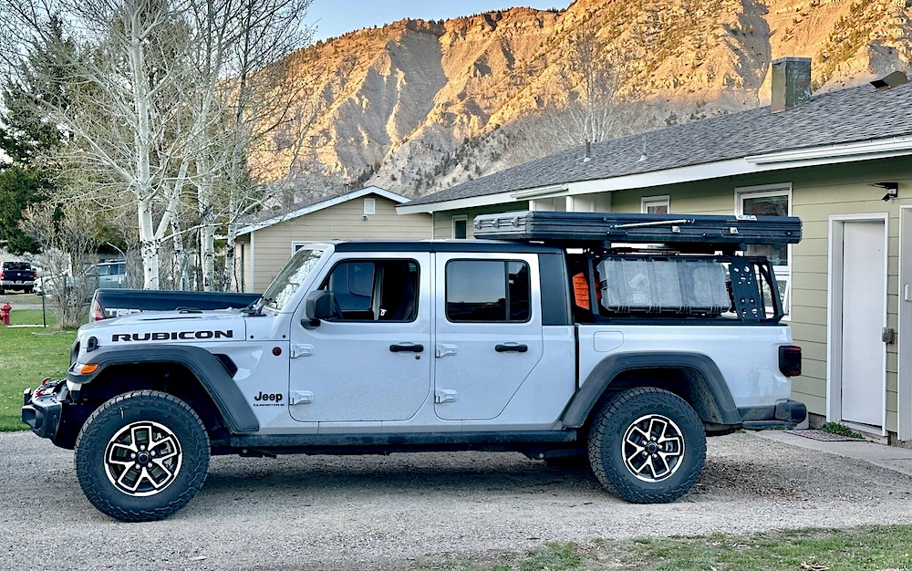 Deekyn’s build of Mo the white Gladiator Rubicon | Jeep Gladiator (JT ...